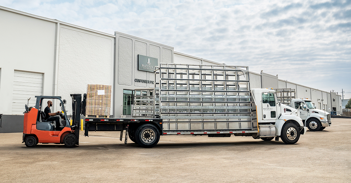 Waterfall Bath Enclosures’ Rapid Growth Supported by PacLease Trucks